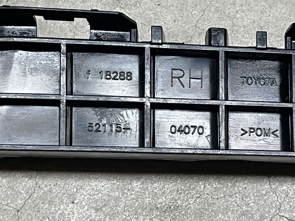 Genuine Toyota Front Bumper Guide (RH) side 52115-04070 | eBay