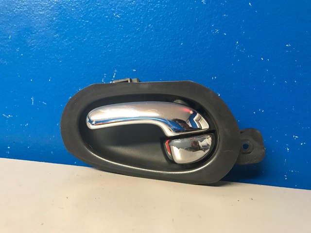 2002 2003 2004 2005 2006 2007 GMC ENVOY REAR LEFT RL DOOR HANDLE ...