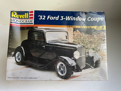 Revell Monogram ‘32 Ford 3-Window Coupe 1/25 Model Kit Sealed (S3) | eBay