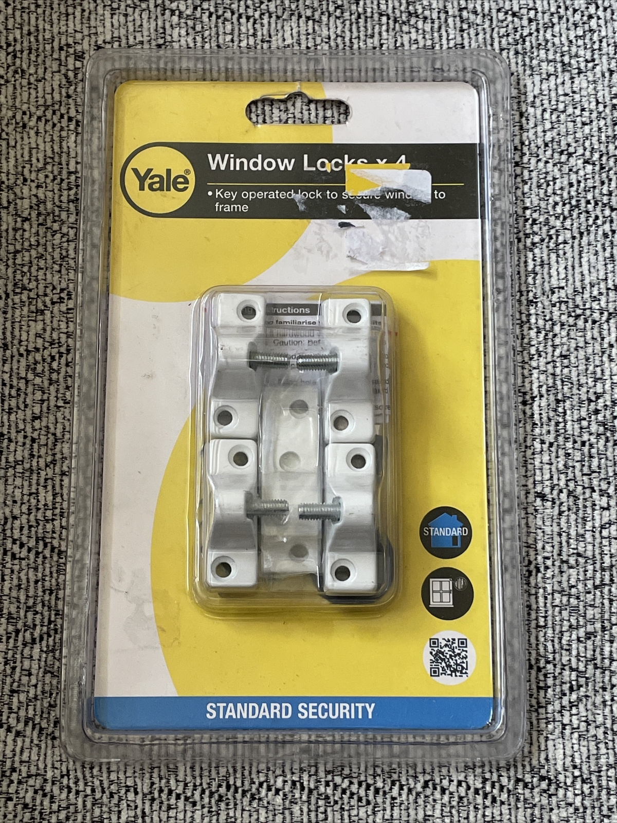 Yale 8K118 Window Lock White x 4 (V-8K118-4-WE) | eBay