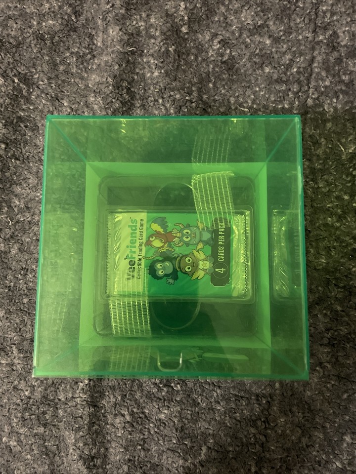 Vee Friends Series 2 Compete & Collect Debut Edition Green Box-13 PACKS ...