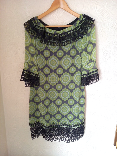 Vtg Anna Sui Women's Green Pure Silk Mini Dress w Black Lace Trim S Geo ...