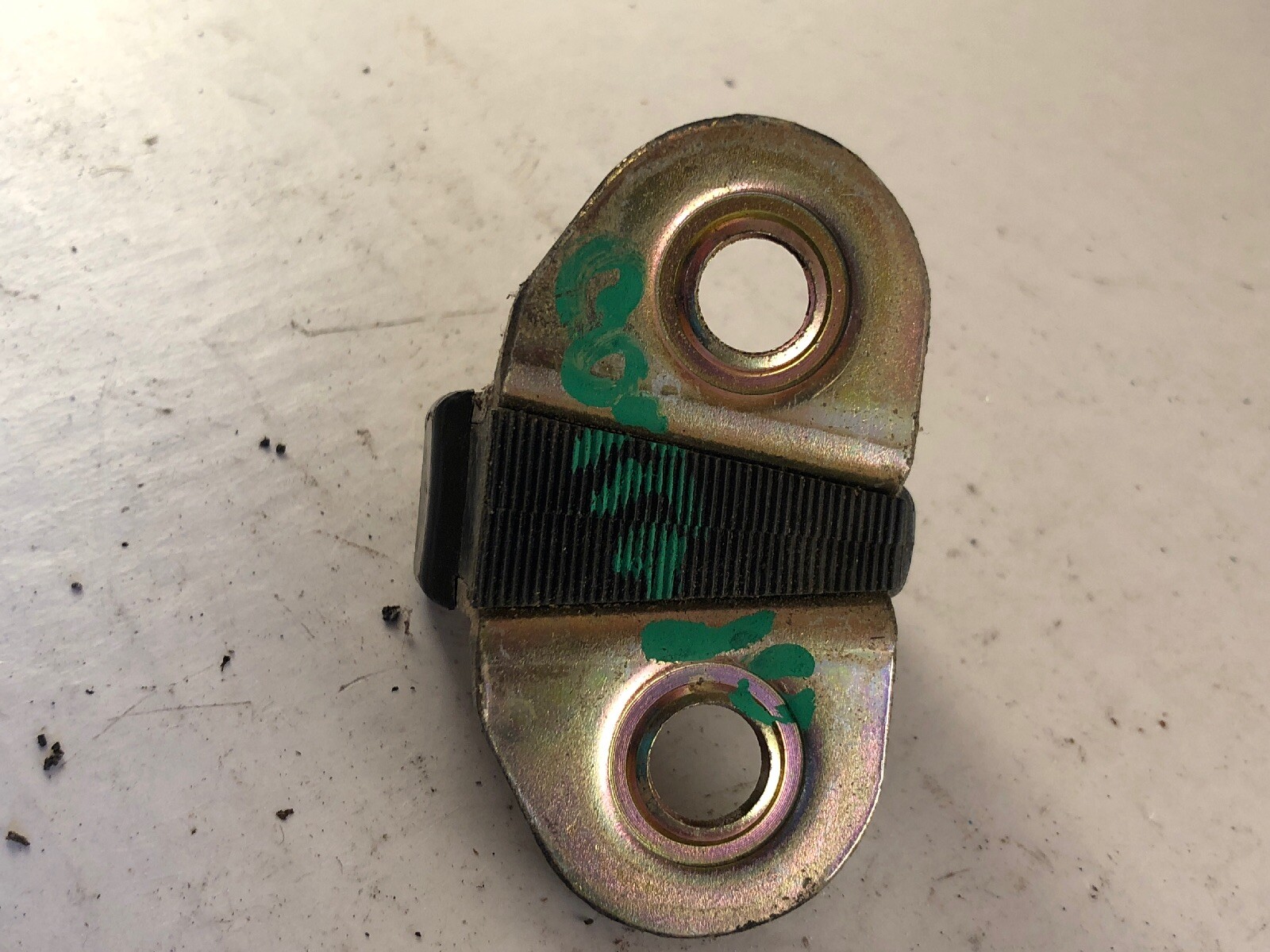 90-94 VW Corrado Trunk Hatch Bottom Latch Striker 333 827 511 | eBay