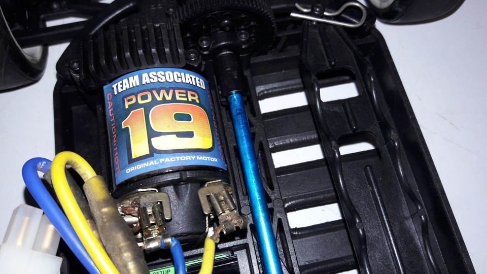 RARE! 1st GEN Vintage Team Associated 1/10 RC10 TC3 w/BOX NEAR MINT! RC ...