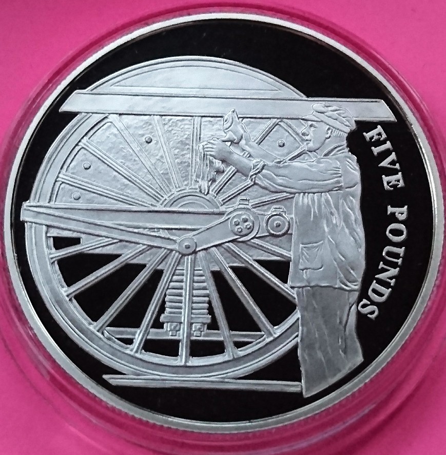 2004 ALDERNEY £5 Five Pound Locomotive Steam Age Engine Man Silver ...