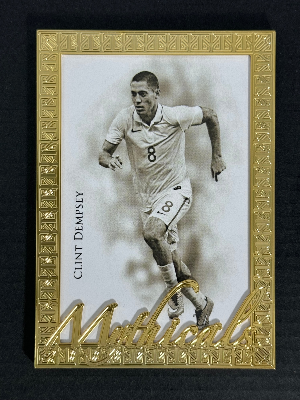 Clint Dempsey 2024 Futera Unique Nostalgia #107 Quartz /55 Price Guide ...