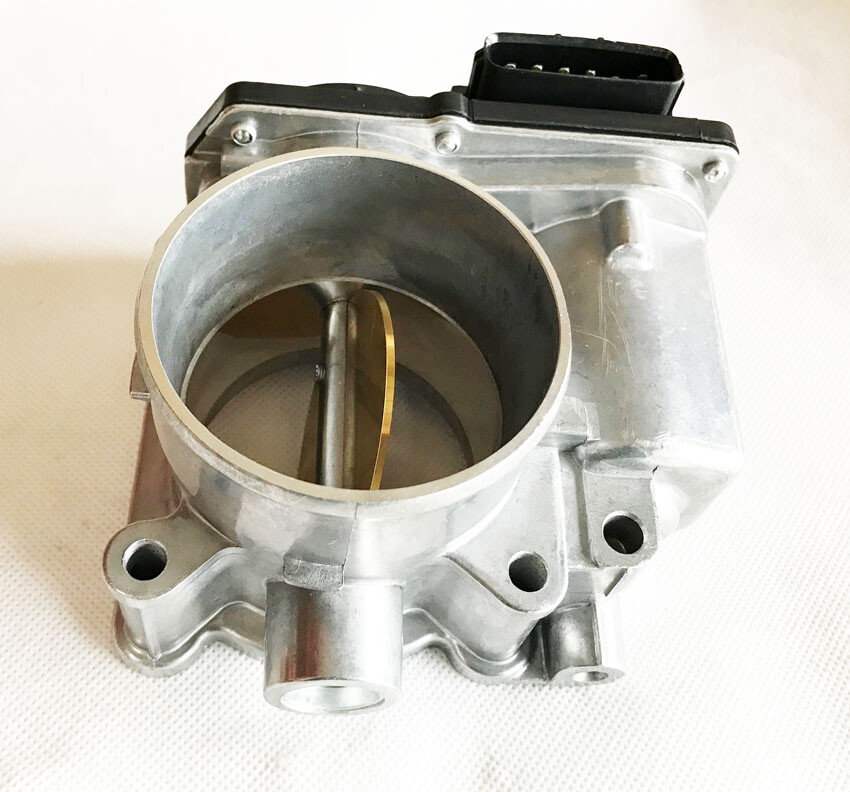 NEW THROTTLE BODY FOR MITSUBISHI PAJERO SHOGUN 3.2DID 4M41 V88 / V98 ...
