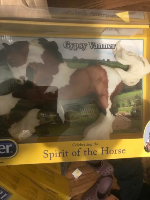 Breyer Traditional Hwin Horse Toy Model (1 9 Scale) for sale online | eBay