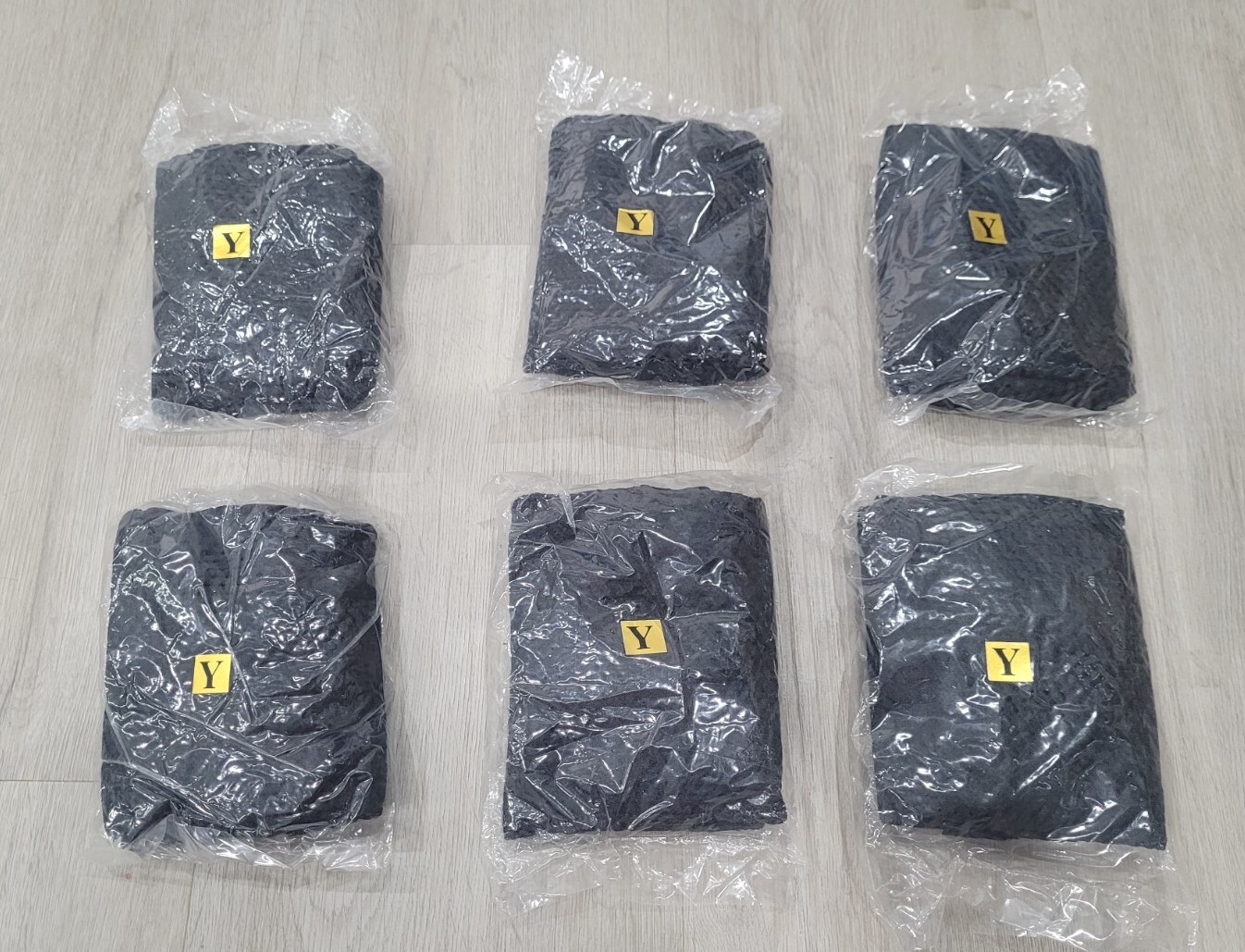 Lot Of 6-YOUTH Black Mesh Scrimmage VESTS Training Pinnies Soccer ...