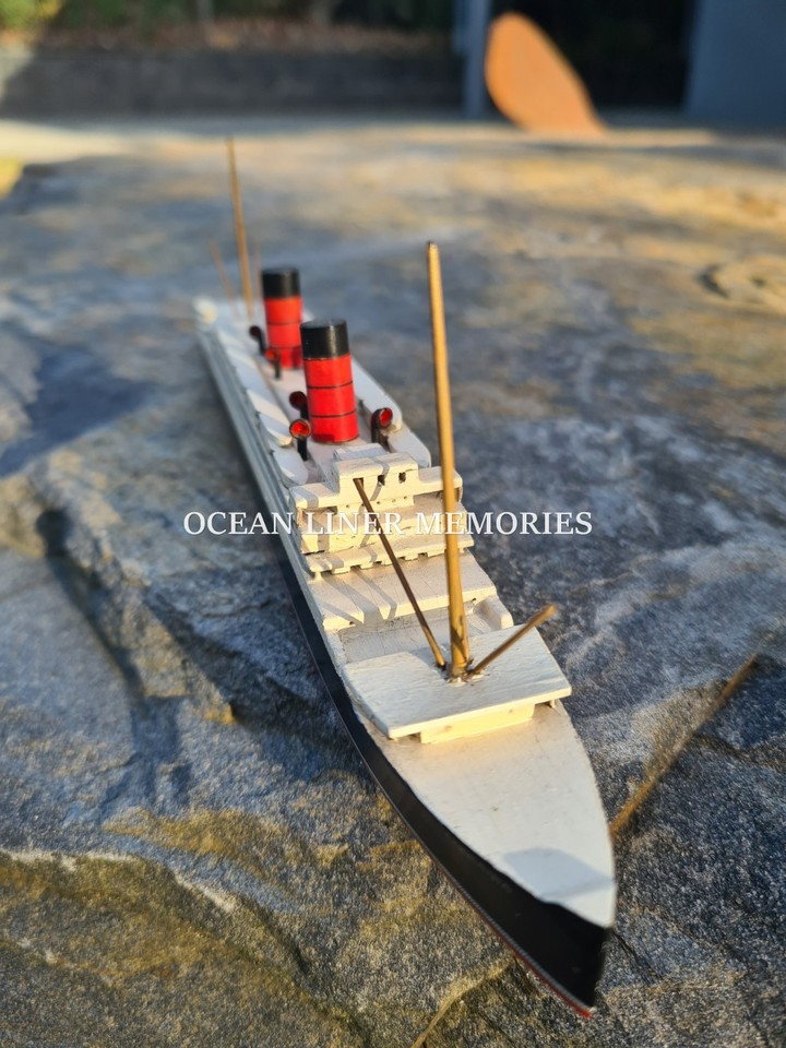 Van Ryper Model Ocean Liner rare Cunard Line Carmania RMS Steamship ...