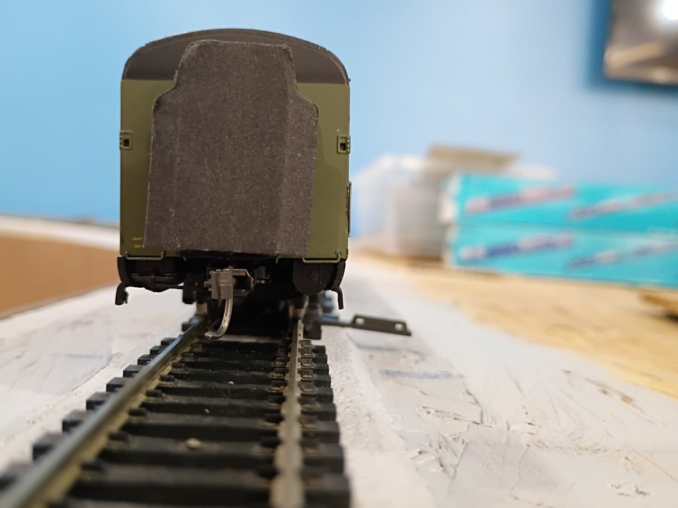 Rapido Grand Trunk Western/GTW Passenger Car KD Couplers HO Scale Car ...