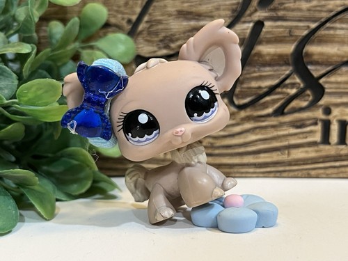 Littlest Pet Shop 1060 Lps Authentic Chihuahua Longhair Dog Craem Blue ...