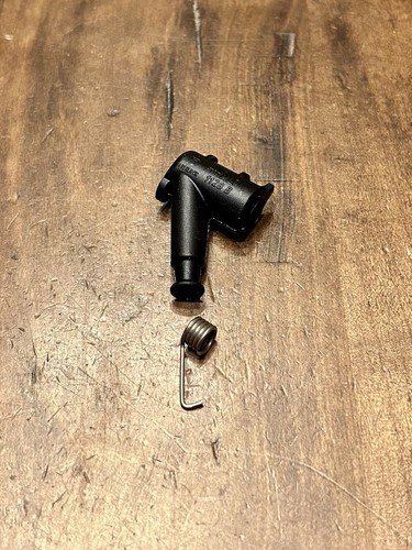 STIHL Spark Plug Boot & Spring MS250 MS361 MS440 1128-405-1000 Genuine ...