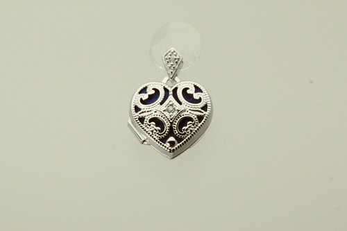 Sterling Silver 925 Blue Heart Locket With Clear Stones 1.6 Grams ...