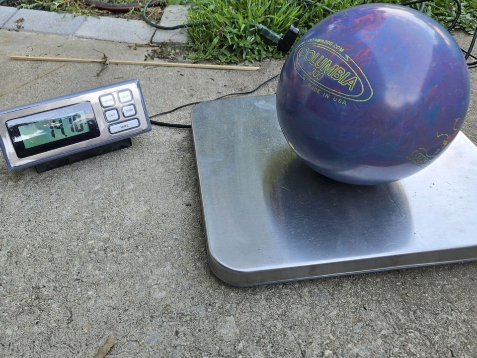 Columbia 300 ICON Muscle Bowling Ball Drilled Purple Pink Swirl 14.70 ...