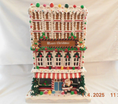 New Trimsetter Gingerbread House Hotel LED Lighted 19"x13"x9" Dillards ...