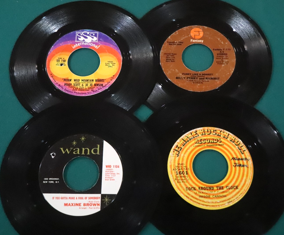 Lot 32 Different Rare / Scarce/Obscure 45 rpm Discs Varied Labels ...
