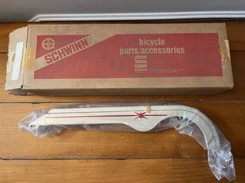NOS Schwinn Scrambler BMX chainguard Part# 51 339 Silvermist/ Red | eBay