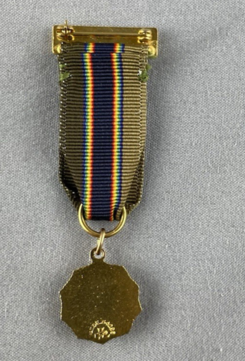 Vintage American Legion Medal & Past Commander Pin With Ribbon | eBay