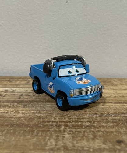 Disney Pixar Cars Roger Wheeler Team Dinoco Crew Chief Dinoco 400 ...