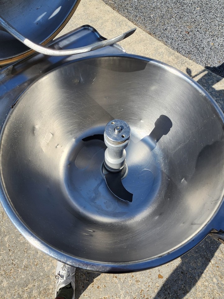 Hobart VCM-40 Vertical Tiltable Food Processor Cutter Chopper Mixer 3 ...