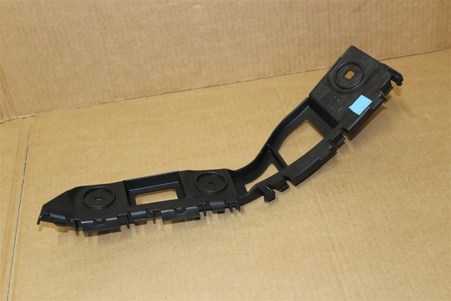 NEW GENUINE VW POLO NEAR SIDE REAR BUMPER SUPPORT BRACKET 6R6807393A (g ...