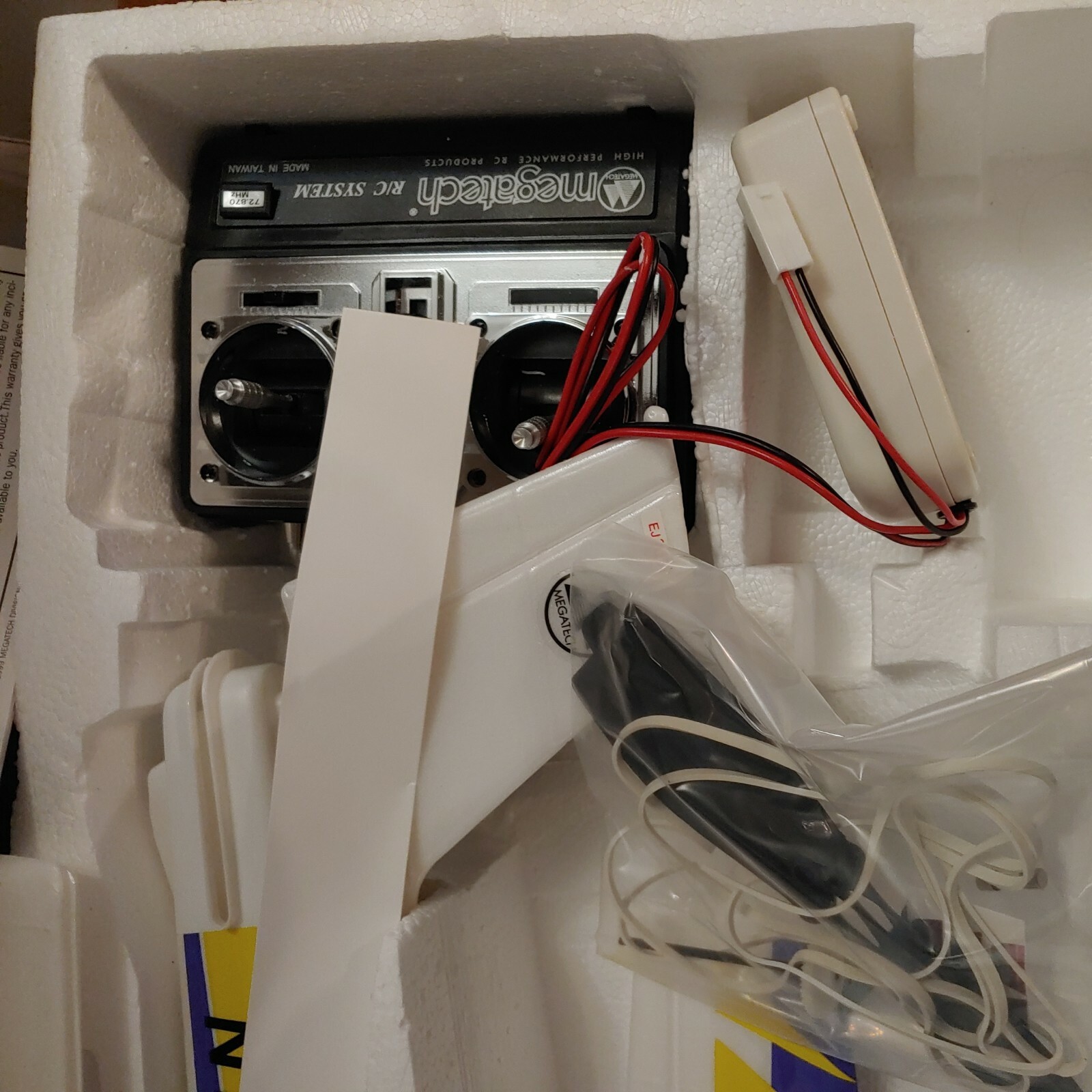 1999 Megatech Airstrike 3 Channel Ready To Fly Electric RC Airplane ...