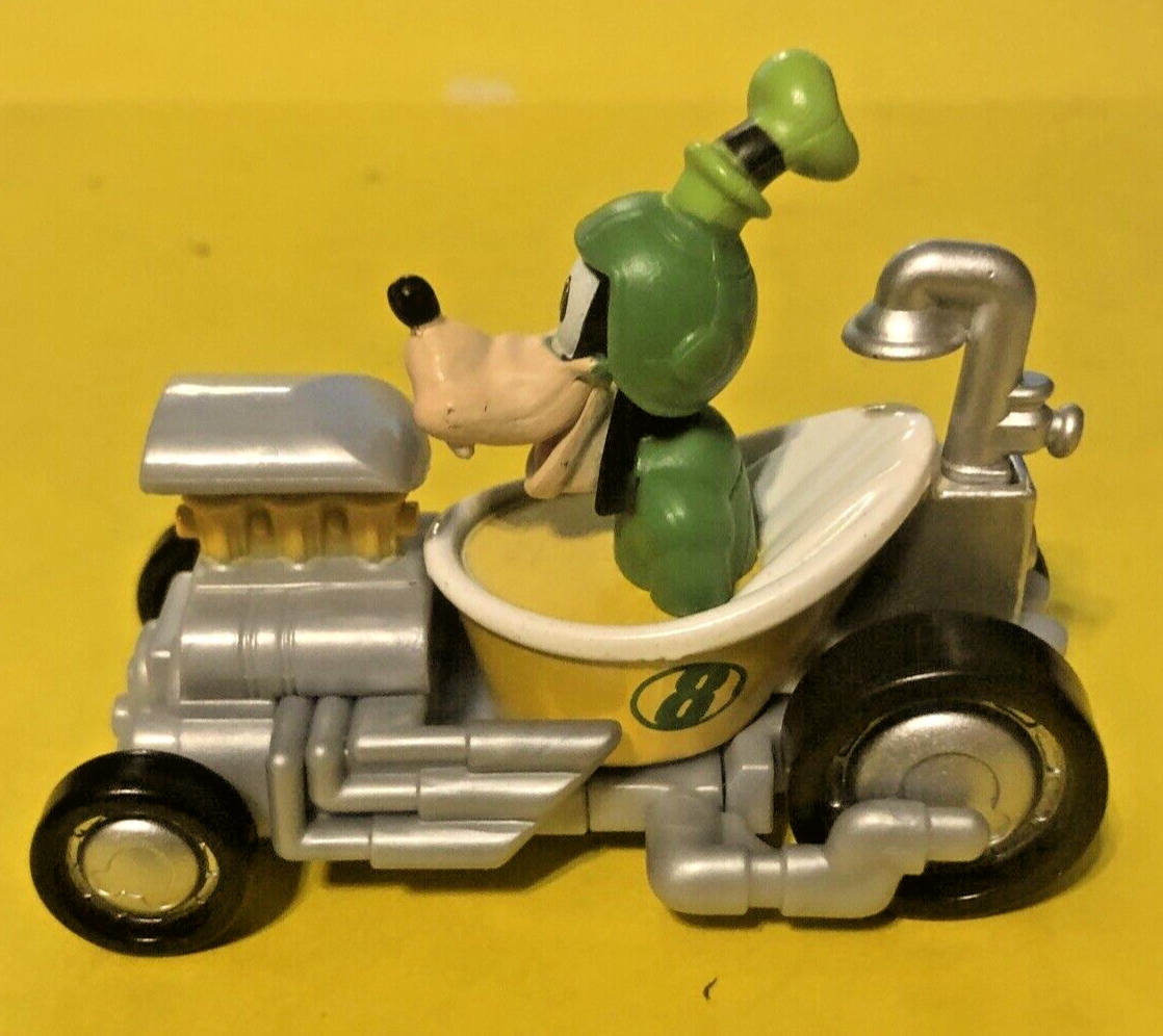 GOOFY Roadster Fisher Price Disney Mickey & Racers Turbo Tubster ...