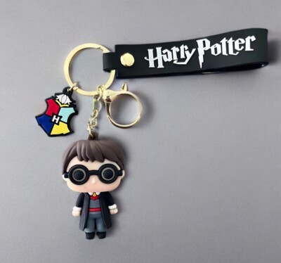 Harry Potter Harry Key Chain With House Crest NEW | eBay