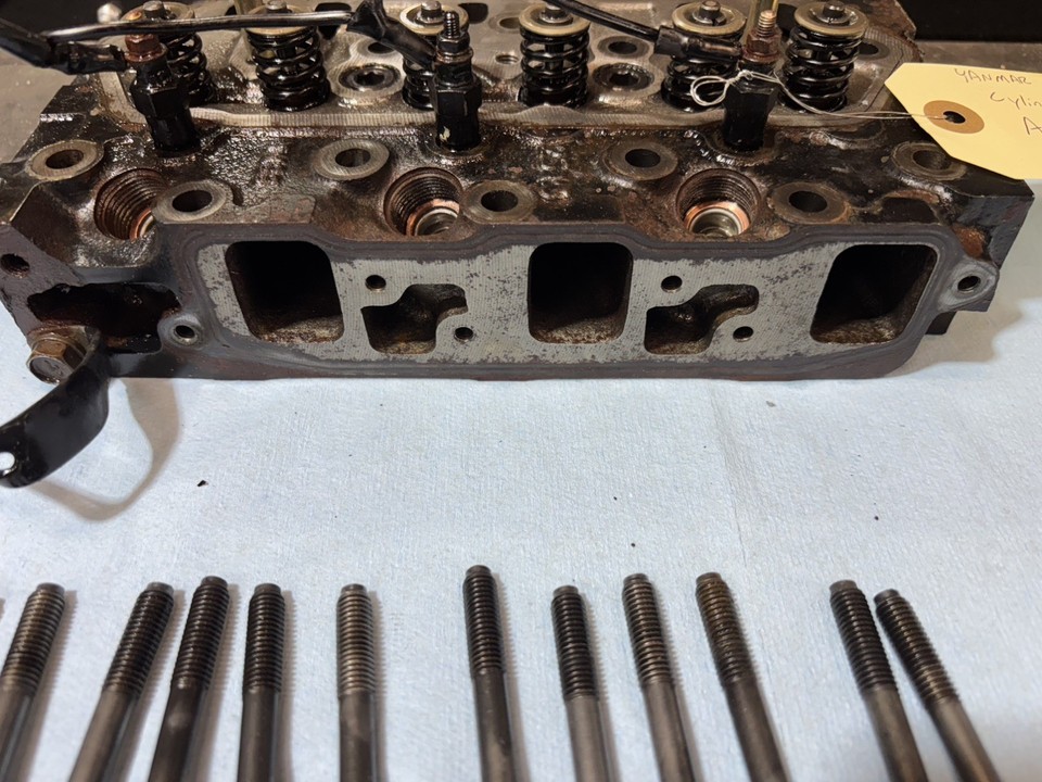 Yanmar 3TNE68-EJK John Deere 4010 Engine Cylinder Head AM878678 | eBay