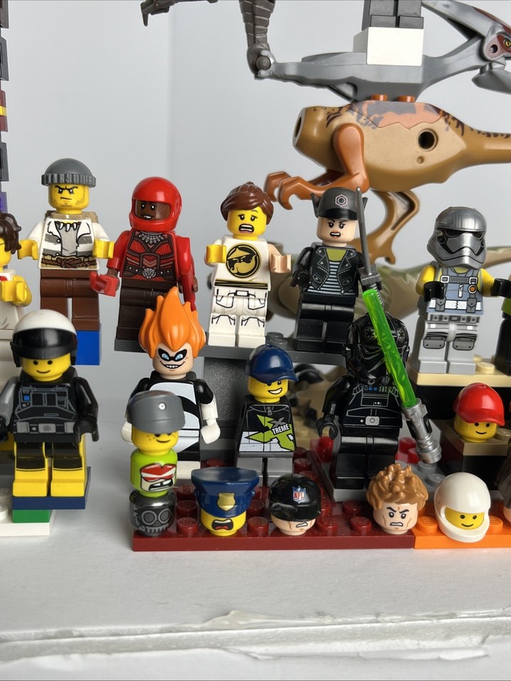 Lego Mini Figure Random Mismatched Lot Minifigs Vtg 90s, starwars, DC ...