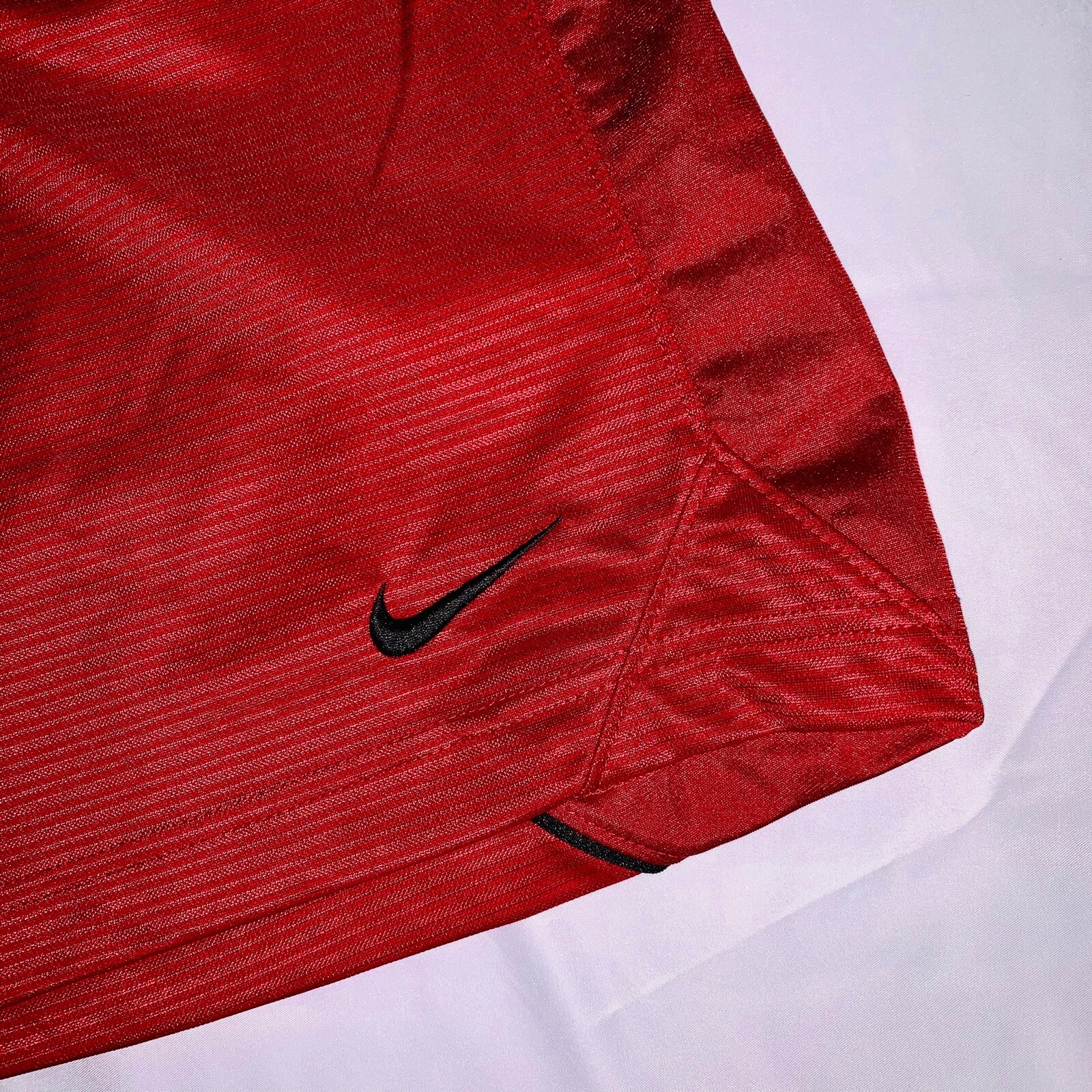 Nike Basketball Dazzle Shorts Silky Shiny Red Medium - Gem