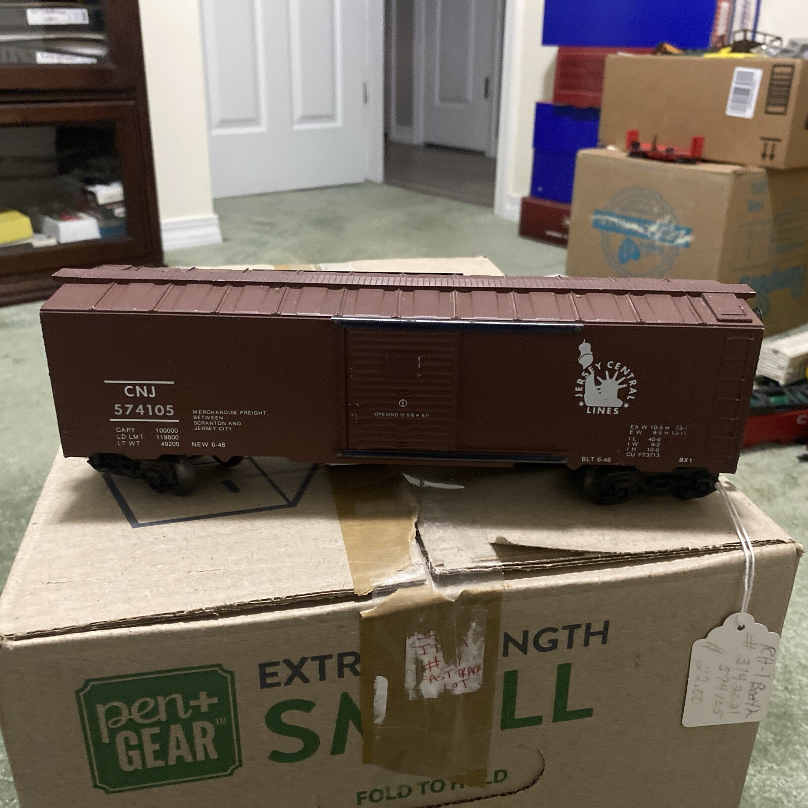 Frank's Roundhouse FRH Central Railroad of New Jersey CNJ Boxcar 574105 ...