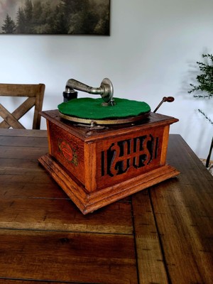 Antique c. 1910 Harmony Talking Machine Model 12 Phonograph Gramophone ...