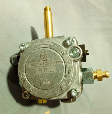 Riello Pump F3-F5 3007802 (C7001010) | eBay