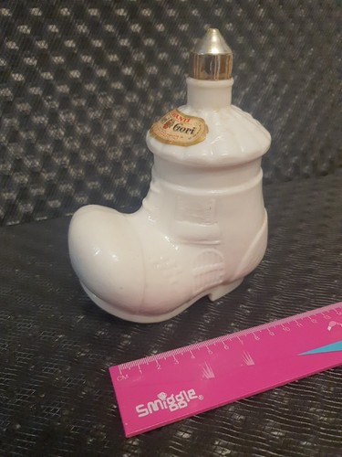 Vintage Chianti Milk Glass Boot Bottle Gori Gori 15cm Empty RARE Italy ...