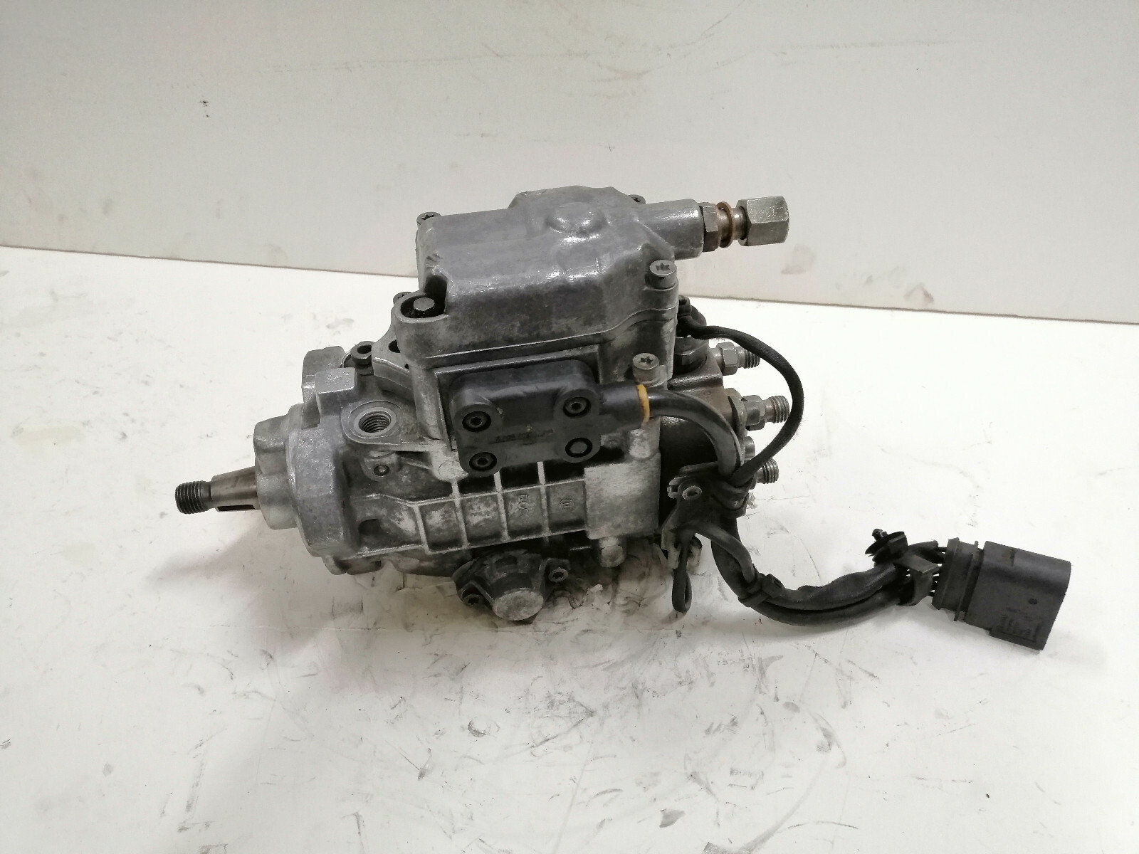 Bosch Fuel Injection Pump for VW GOLF IV Caddy Polo Audi Seat 1.9 TDI ...