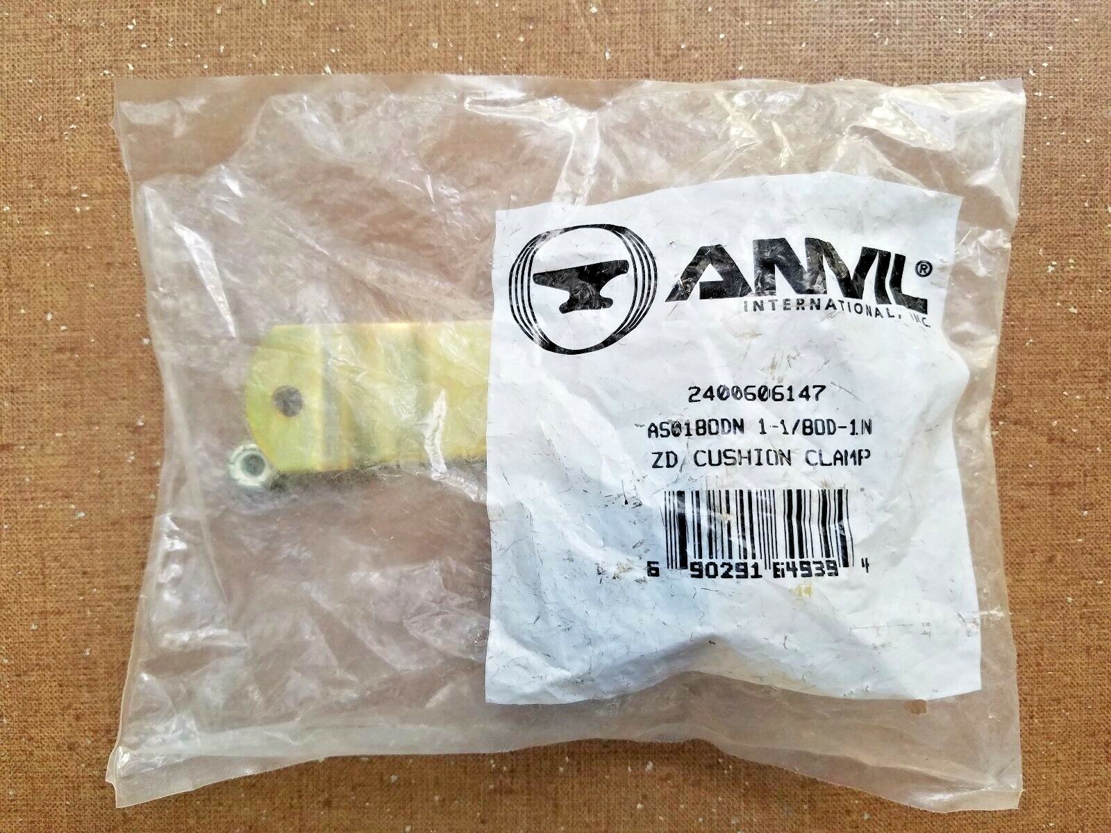 2400606147 ZD Cushion Clamp Anvil Strut Fittings & Channel - LOT OF 3 ...