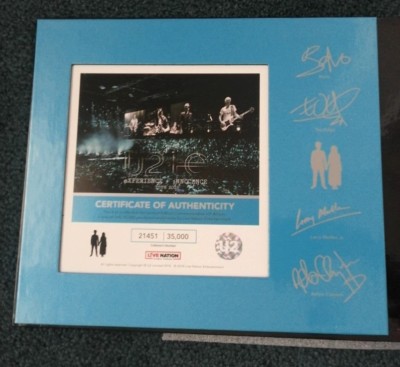 U2 INNOCENCE TOUR AUTOGRAPHED Collectors Catalog,TICKET & VIP PASS, NO ...
