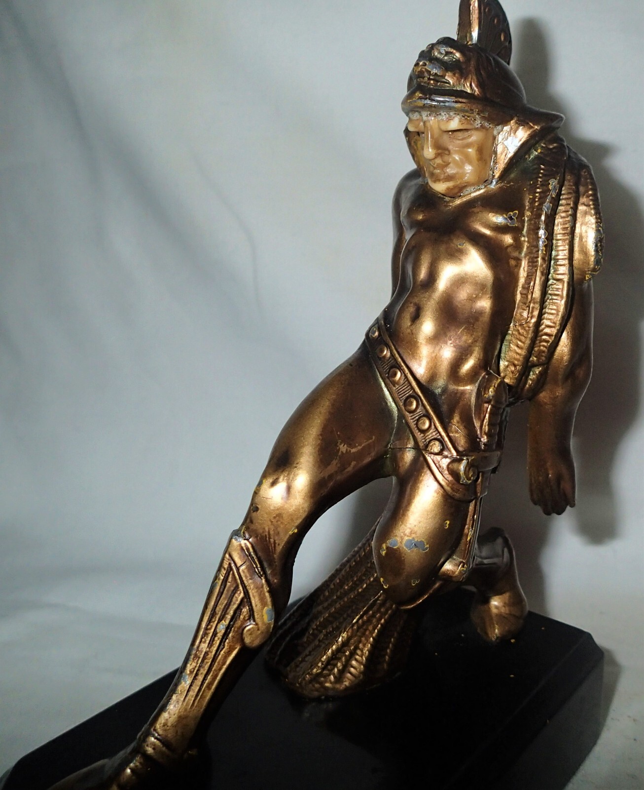 ANTIQUE J.B. HIRSCH HELMET MAN SPARTAN WARRIOR SLATE STATUE SCULPTURE ...