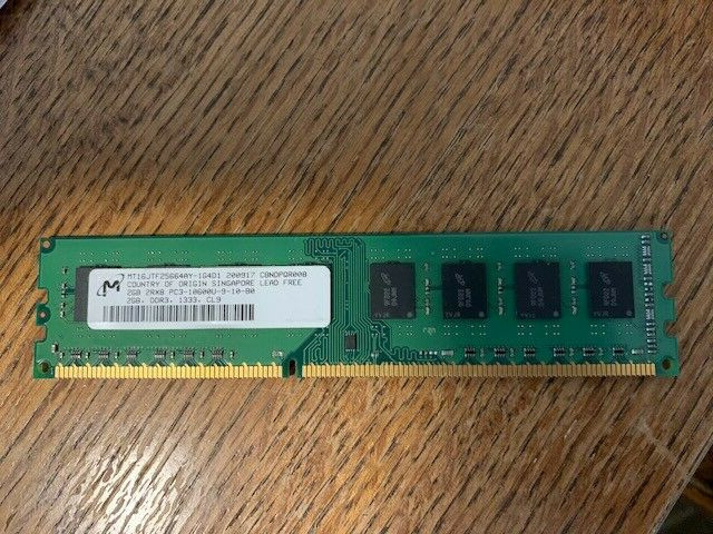 Micron 2GB DDR3 2GB 2RX8 PC3-10600U-9-10-B0 | eBay