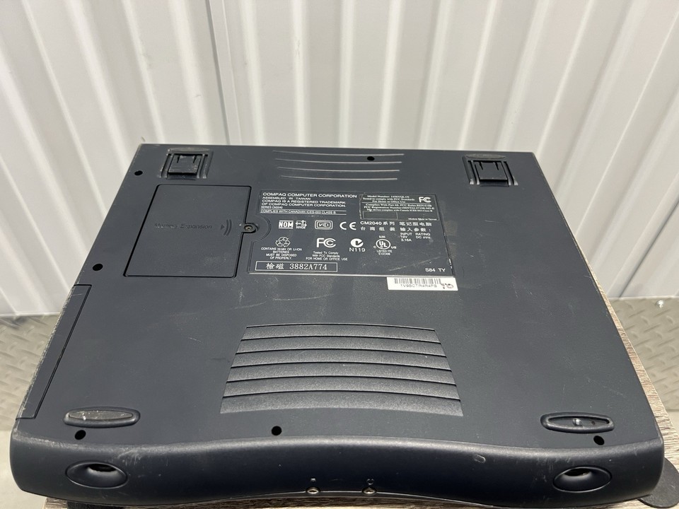 Vintage Compaq Presario 1692 Windows 98 Laptop | eBay