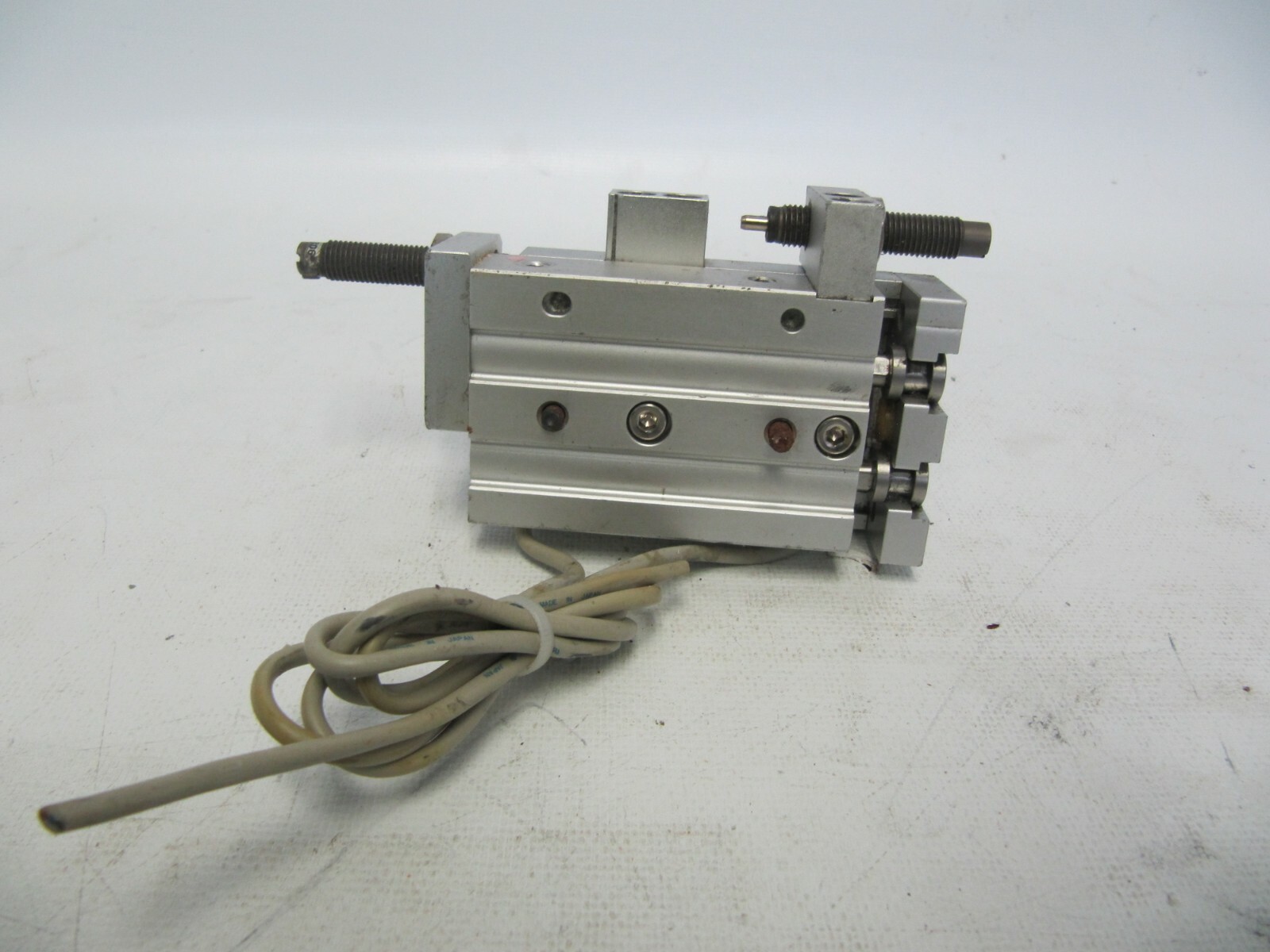 SMC Pneumatic Cylinder with D-M9P Sensors MXS12-20A-M9PSAPC | eBay