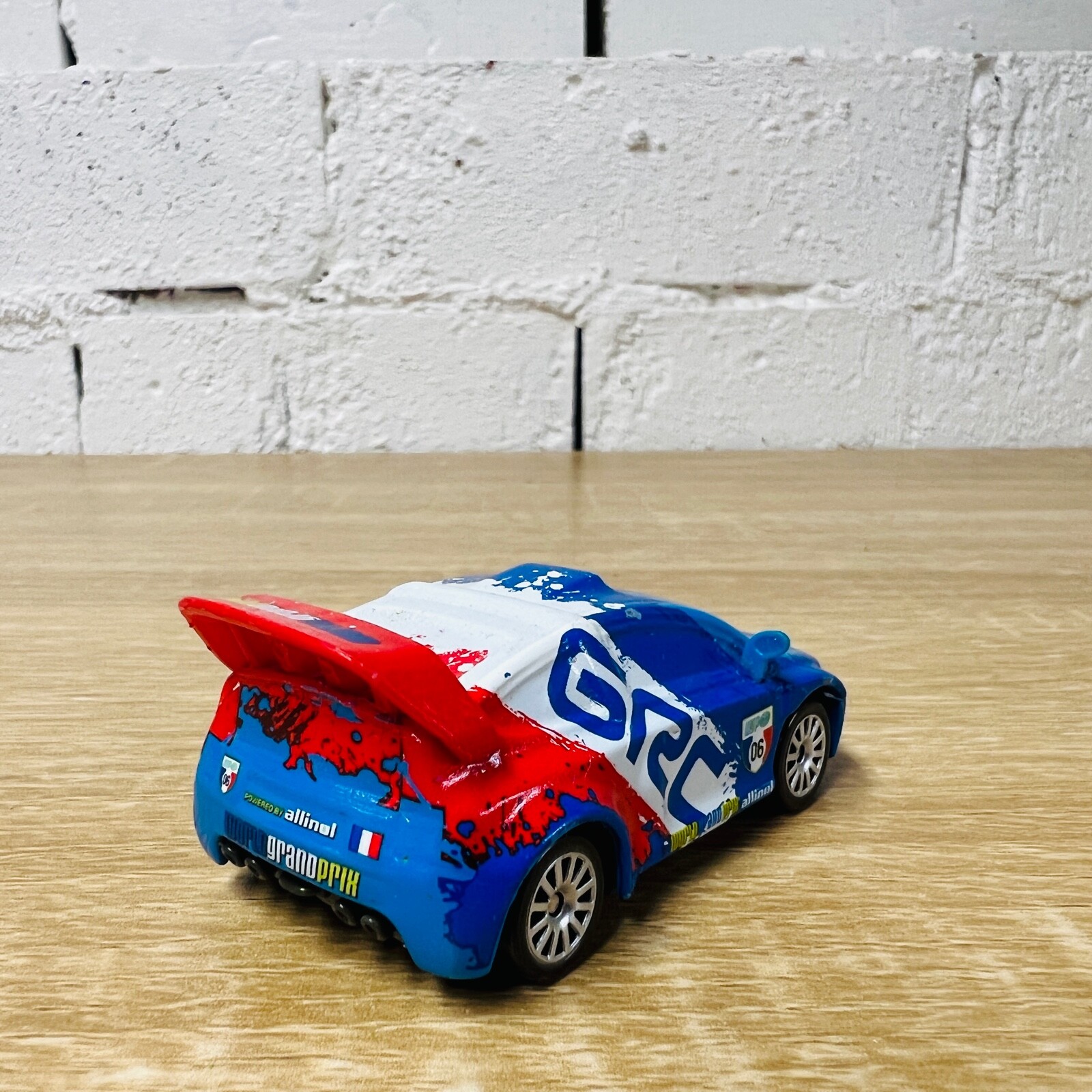 Raoul Caroule WGP France French Racer GRC 6 Disney Pixar Diecast Metal ...