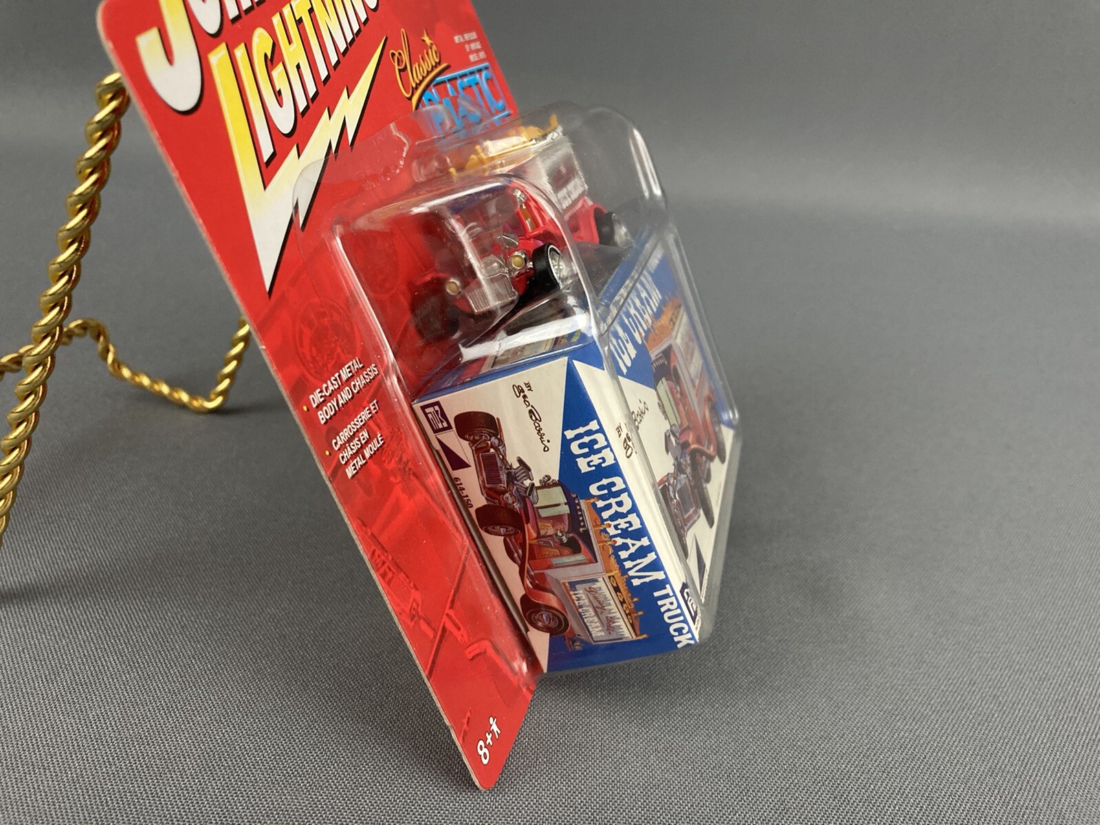 Johnny Lightning Classic Plastic Barris Ice Cream Truck w/MPC Model Box ...