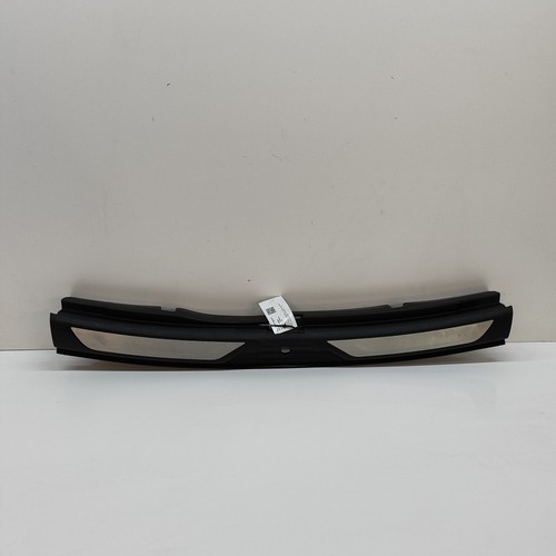 Maserati Levante SUV M161 Trunk Boot Lock Trim 670065625 3.0 Diesel ...