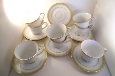 Vintage Noritake Japan Jennifer Set of 8 Cups & Saucers Green Scroll | eBay