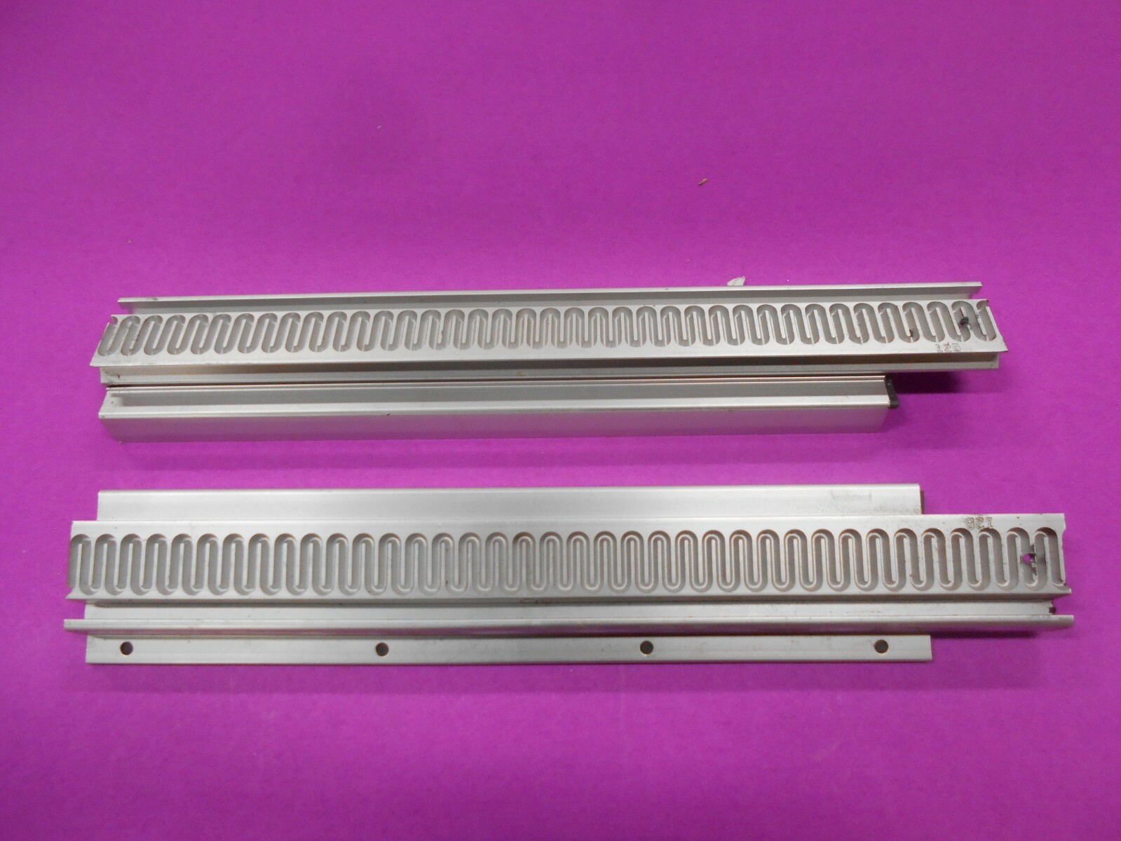 *LIPPERT LCI SCHWINTEK SET OF 2 SLIDE OUT GEAR RACKS 14.75" TOP ...
