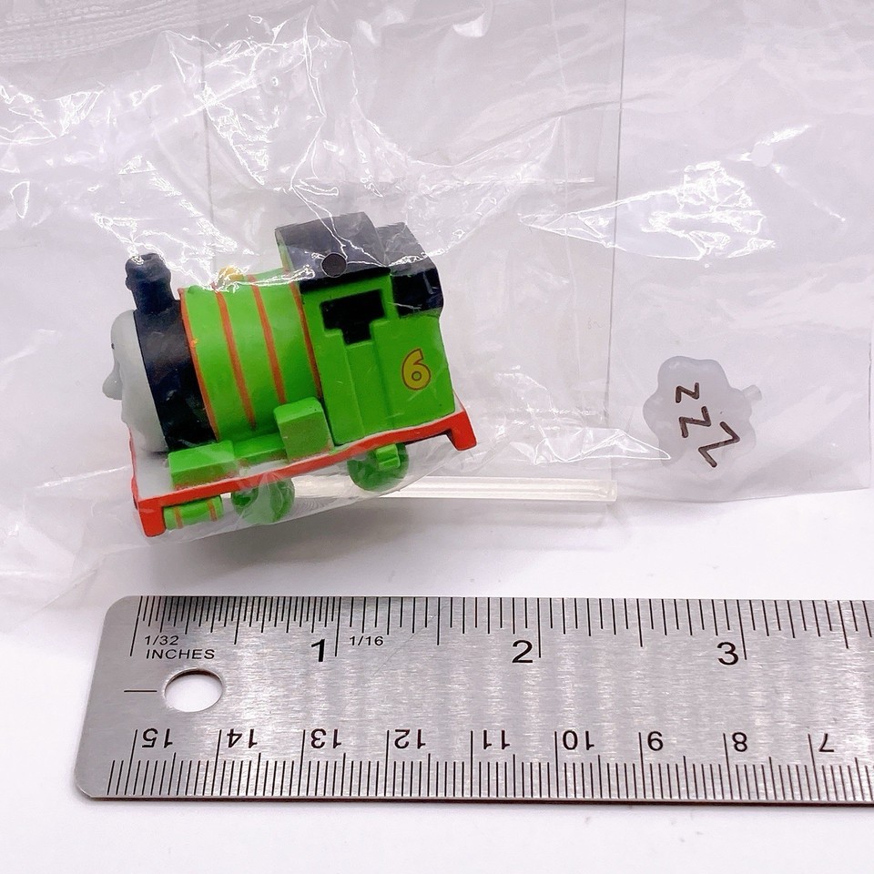 Percy the Small Engine Nemurasetai Sleeping Mini Figure Thomas ...