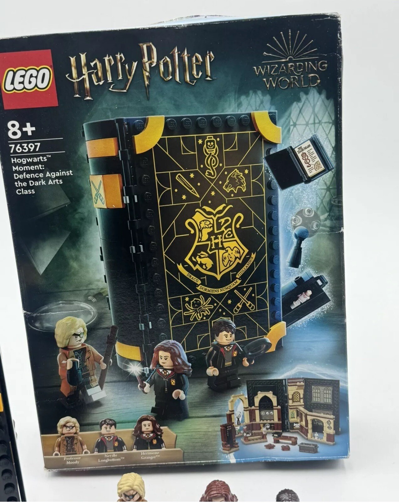 LEGO 76397 Harry Potter Hogwarts Moment Defence Class Complete + Books ...